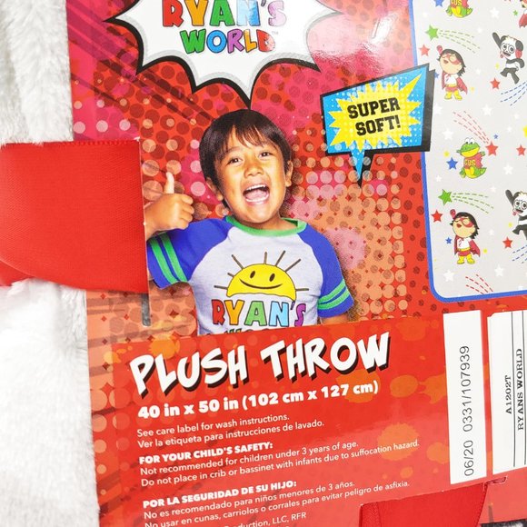 Ryan's World | Bedding | Ryans World Shooting Stars Pillow And Throw ...